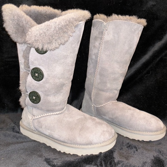 UGG | Shoes | Ugg Grey Bailey Button Tall Triplet Ii Boots Size 6 | Poshmark